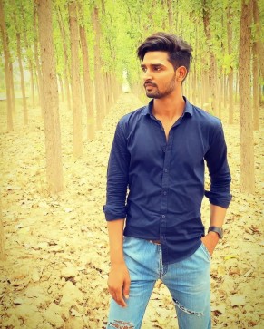 Zayan, 23, India