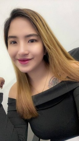 Ands Collins, 29, United Kingdom