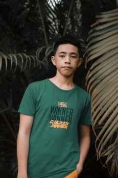 Junee Caayaman, 18, Philippines