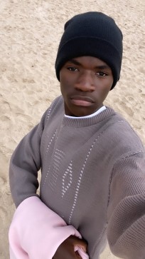 Kay, 19, United States