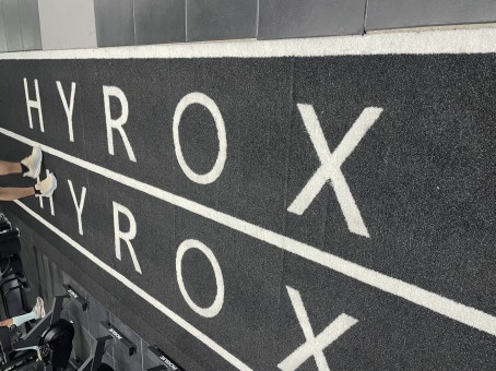 Alvin Capulong, 22, Philippines