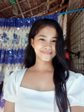 Aira, 23, Philippines